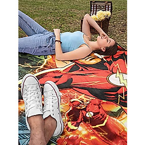Northwest DC Comics The Flash Running Lightning Superhero Plush Throw Blanket 46' x 60'