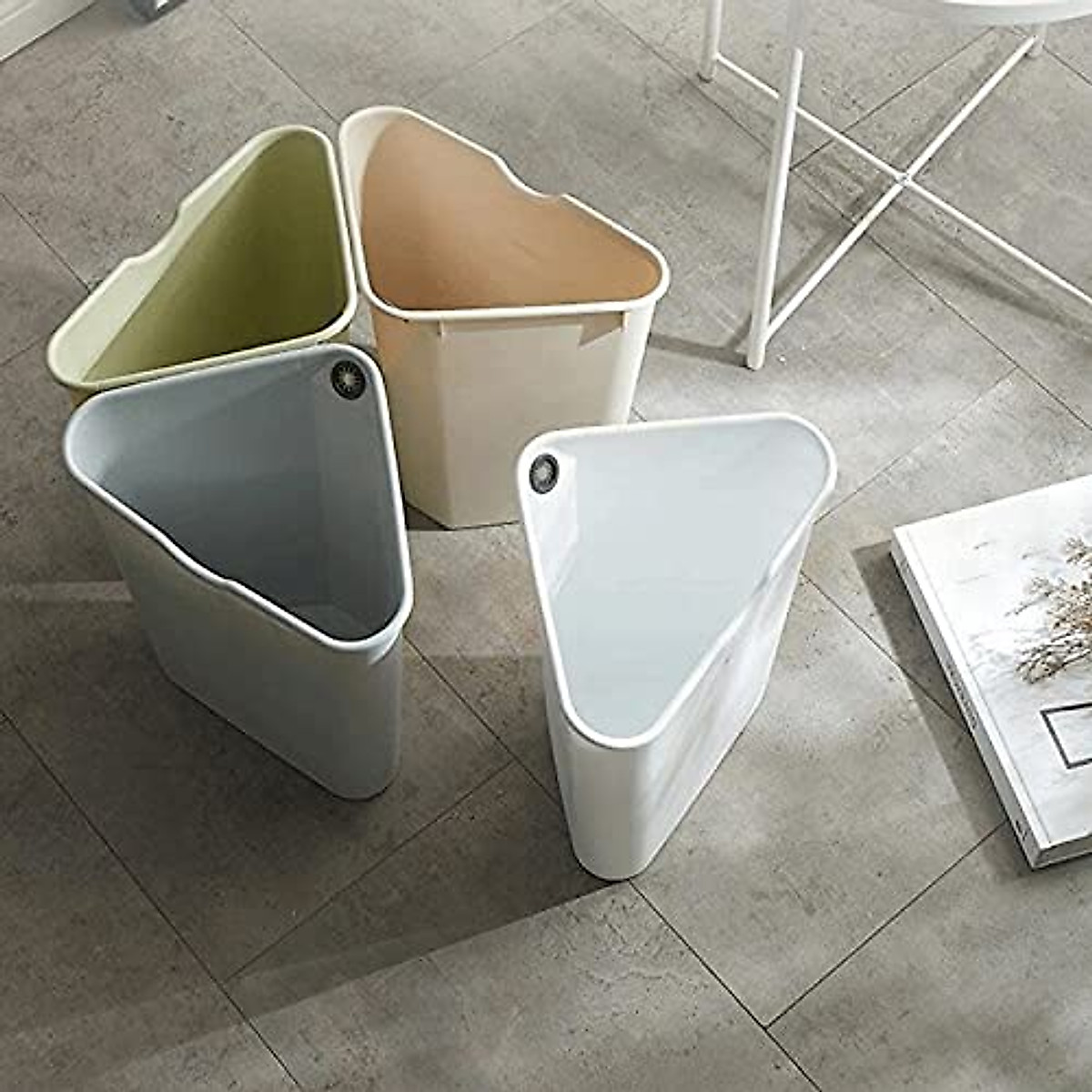 Ljyutihgljt Garbage Cans, Plastic Triangle Trash Can Without Cover Kitchen Bathroom Living Room Home Corner Bedroom Tube (Color : Gray)