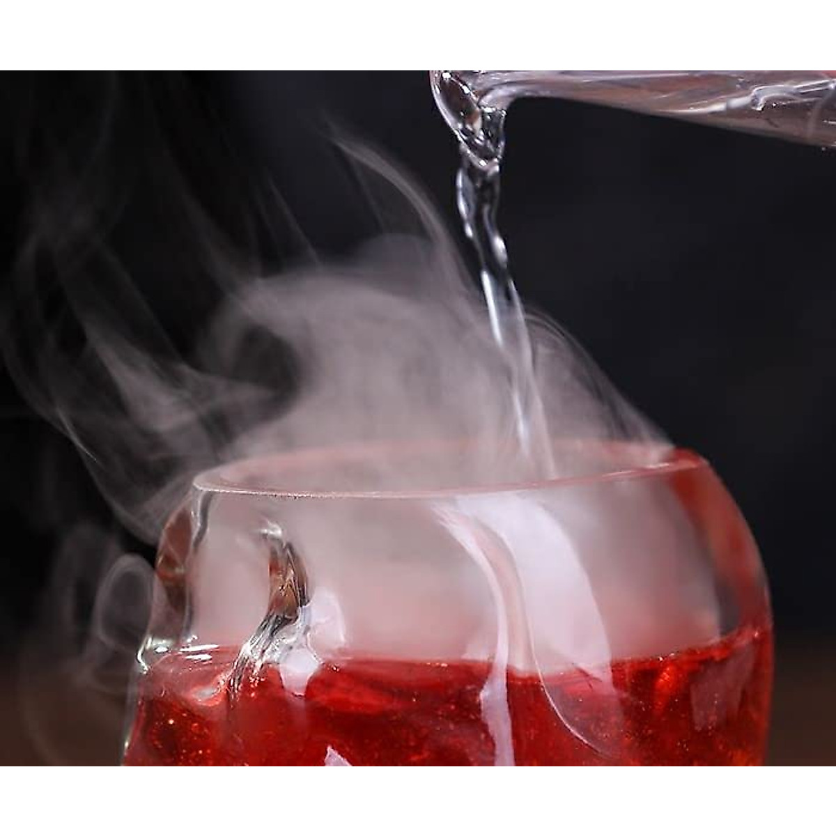 HOAZIACEHN Skull Shot Glasses 2PCS, Crystal Skeleton Cup Halloween Drinkware Supplies, Skull Shaped Clear Glass Cup For Halloween Party Bar (80ml)