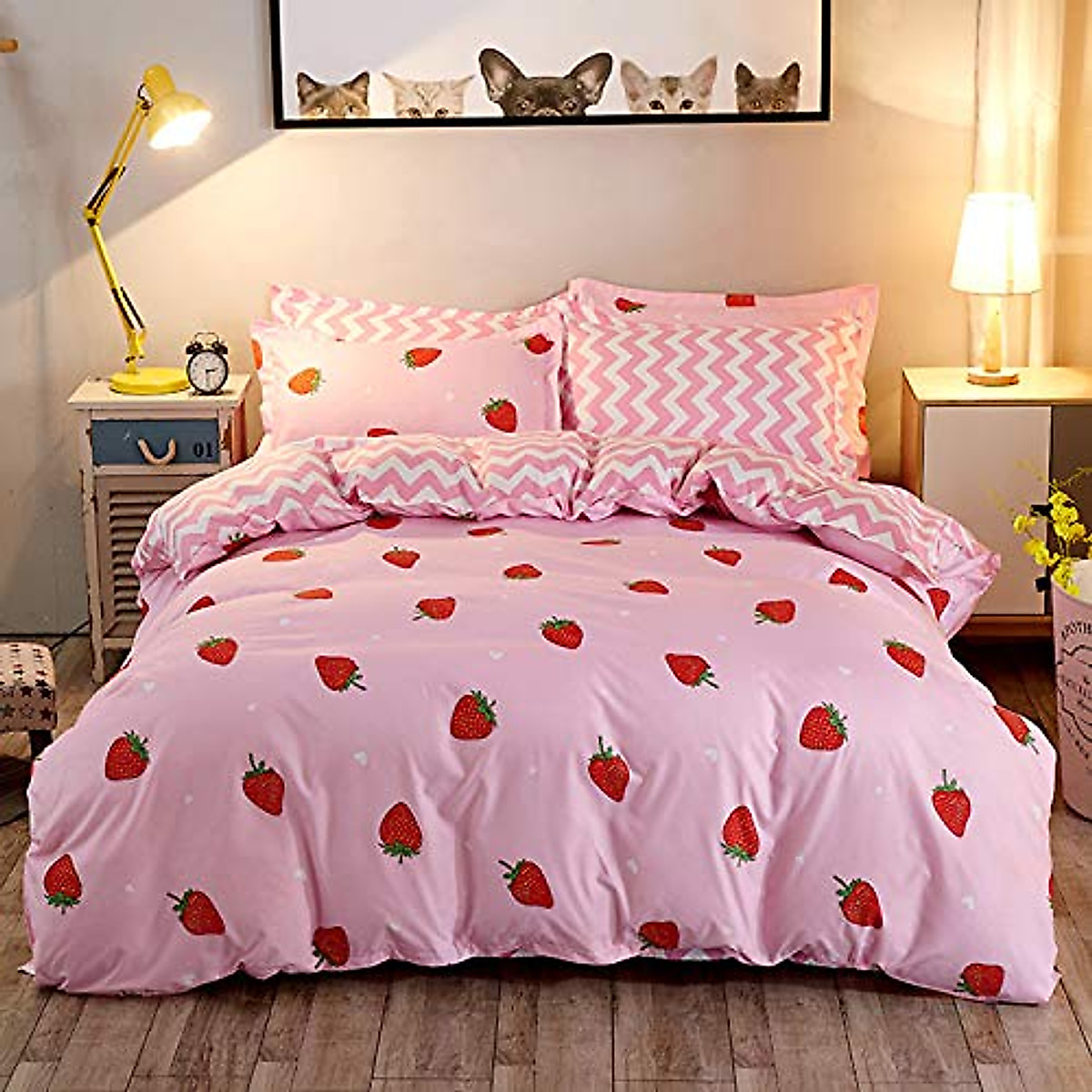 HALOZI Duvet Cover Set Full Size Strawberry Pink Stripes Reversible Luxury Soft Bedding Set Comforter Cover with Zipper Closure and Corner Ties (1 Duvet Cover+2 Pillowcases)(Full（80X90） inch)