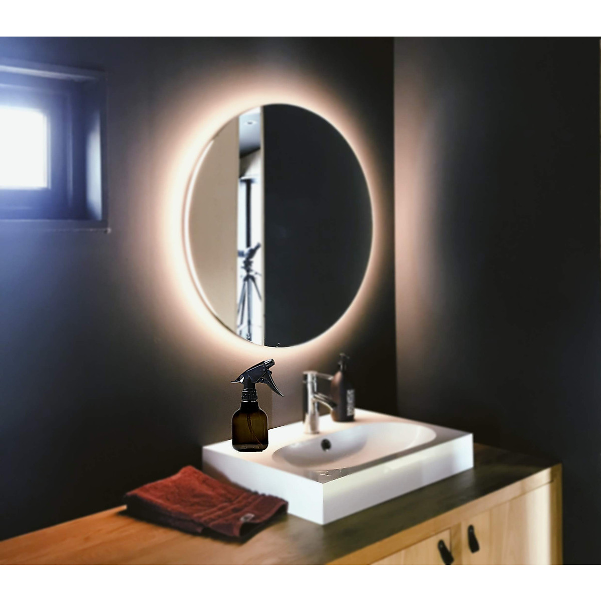 Nechtik Black Plastic Spray Bottles - 8 Oz, Pack Of 3, Leak Proof, BPA Free Material, Small Spray Bottle, Adjustable Trigger Mist to Stream And Off Modes.