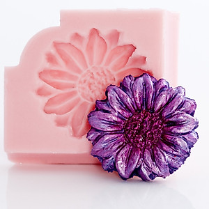 Flower Daisy Silicone Mold Food Safe Fondant, Chocolate, Candy, Resin, Polymer Clay, Jewelry, Craft Mold. Flexible and easy to use.