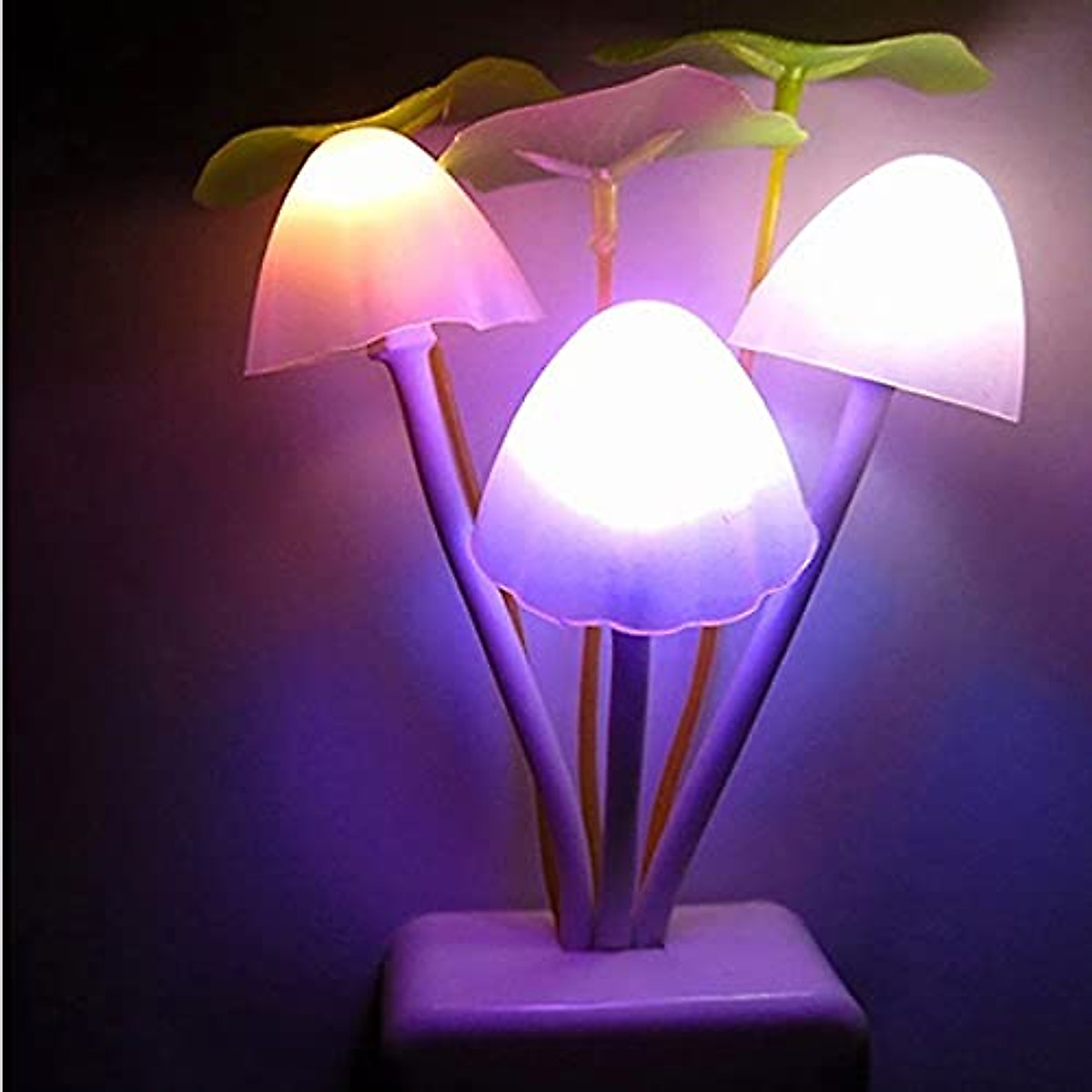 Cute Night Light, Sensor Led Night Light, Creative Mushroom LED Color Changing Plug-in LED Avatar Night Light Bed Saving Light Lamp Romantic (Multicolor)