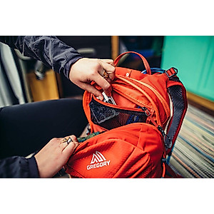 Gregory Mountain Products Maya 22 Liter Women's Daypack , Riviera Blue