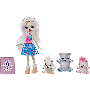 Enchantimals Family Set with Pristina Polar Bear Small Doll & 3 Animal Sibling Figures, Snowy Valley Toy Collection
