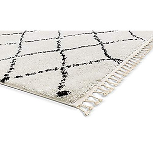Well Woven Panto Ivory Moroccan Shag Diamond Trellis Pattern Area Rug (5'3" x 7'3")