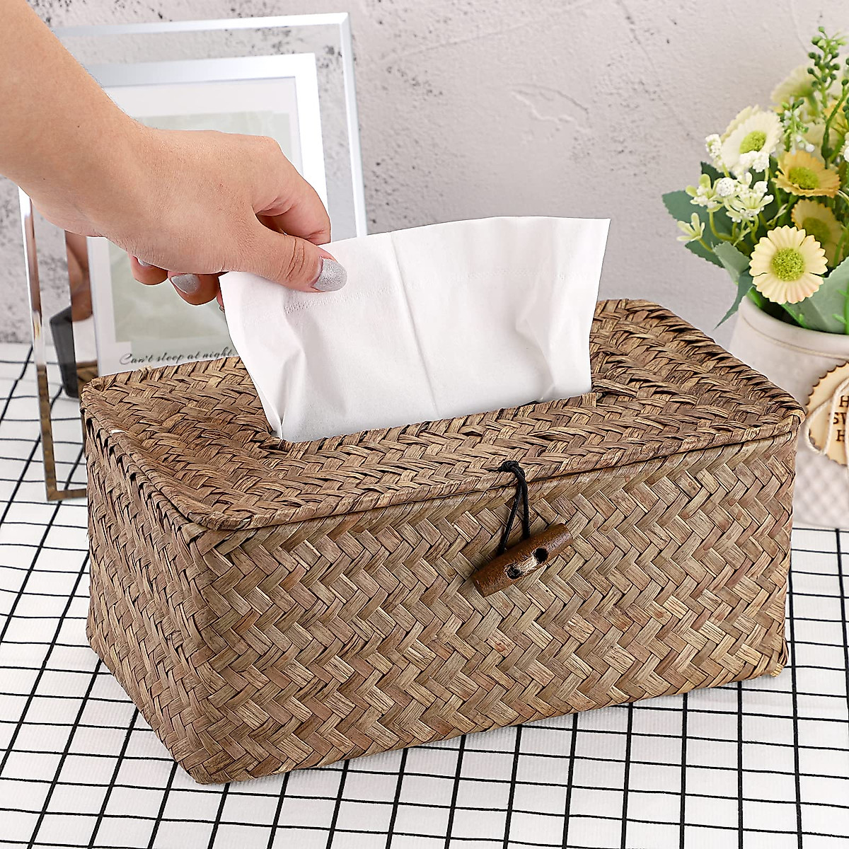 Sumnacon Tissue Box Cover Rectangle Tissue Box Seagrass Tissue Box Holder Woven Tissue Holder Decorative Tissue Cover for Bathroom Tissue Box Cover Rectangular for Home Office Table Coffee