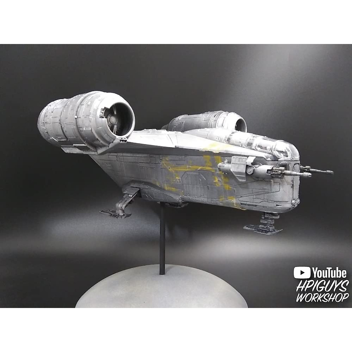 AMT Star Wars: Mandalorian Razor Crest 1:72 Scale Model Kit