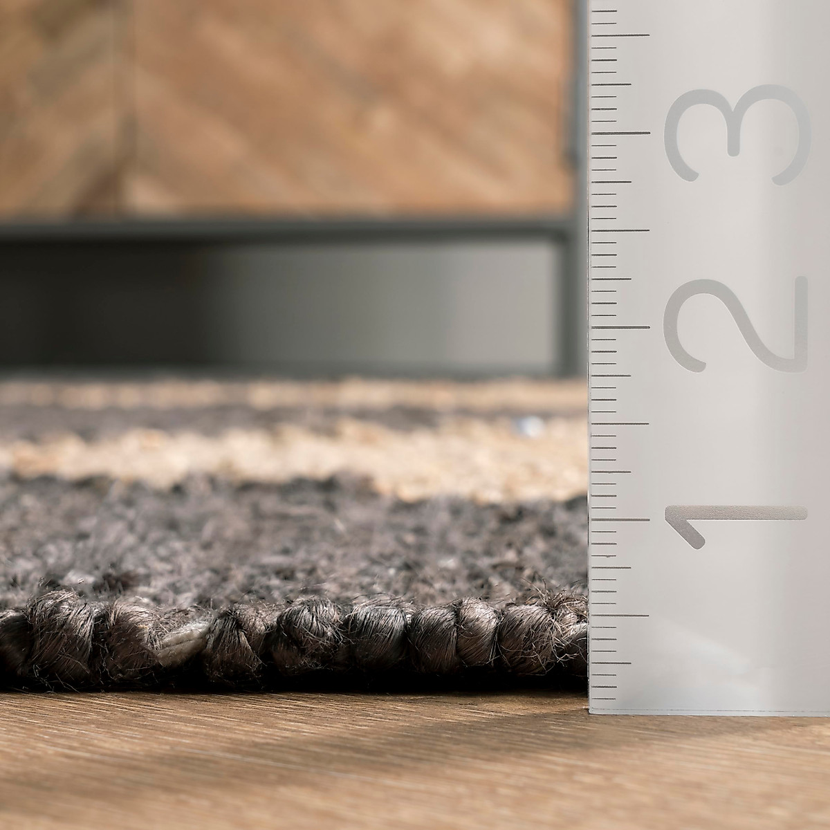 nuLOOM Pandora Diamond Jute Area Rug - 4x6 Jute Area Rug Global Inspired Black/Ivory Rugs for Dining Room Rug Neutral Rug Living Room Rug Kitchen