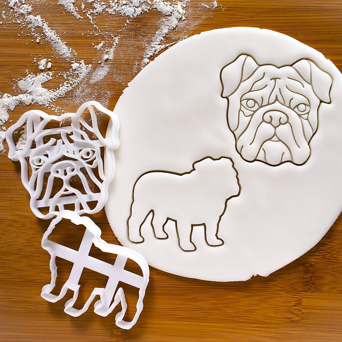 Set of 2 English Bulldog cookie cutters (Designs: English Bulldog Silhouette and English Bulldog Face), 2 pieces - Bakerlogy