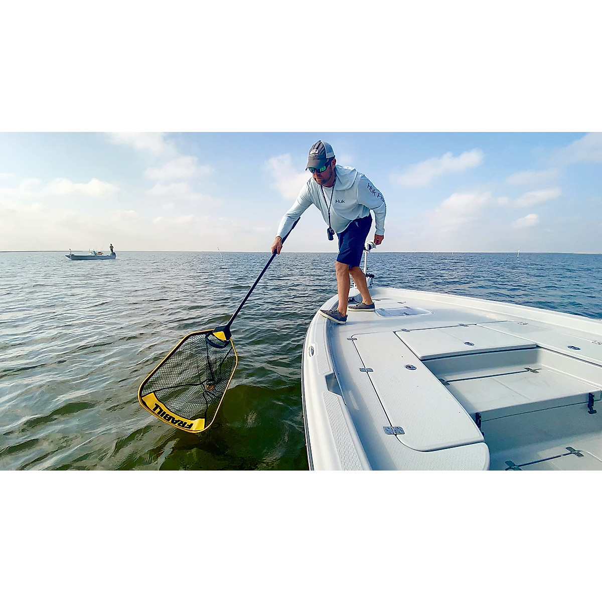 Frabill Trophy Haul 1821 Fishing Net, Black and Gold (FRBNX18S)