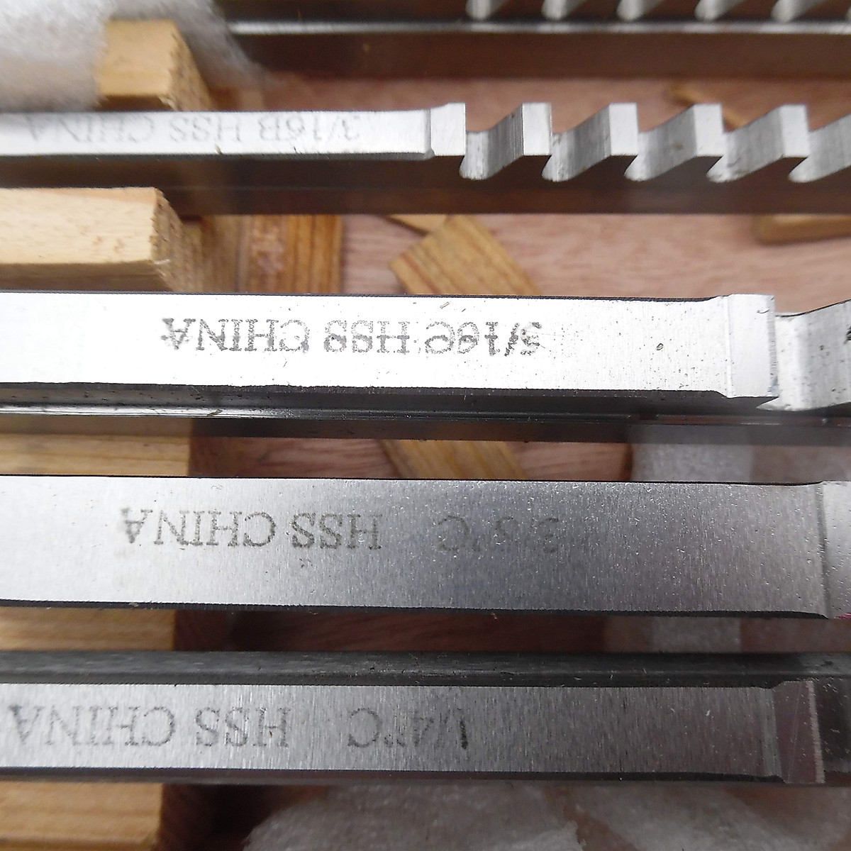 Keyway Broach Sets 30Pcs HSS Inch Industrial Tools for Lathe, B -1/8", B - 3/16", C - 1/4", C - 3/8", C - 5/16" Teeth Keyway Size