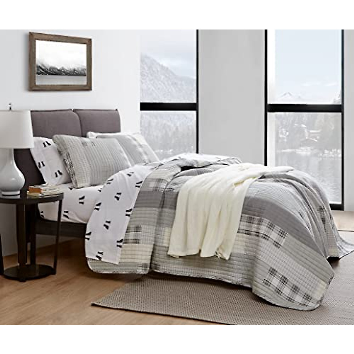 Eddie Bauer Home - Queen Quilt Set, Cotton Reversible Bedding with Matching Shams, Home Decor for All Seasons (Fairview Grey, Queen)