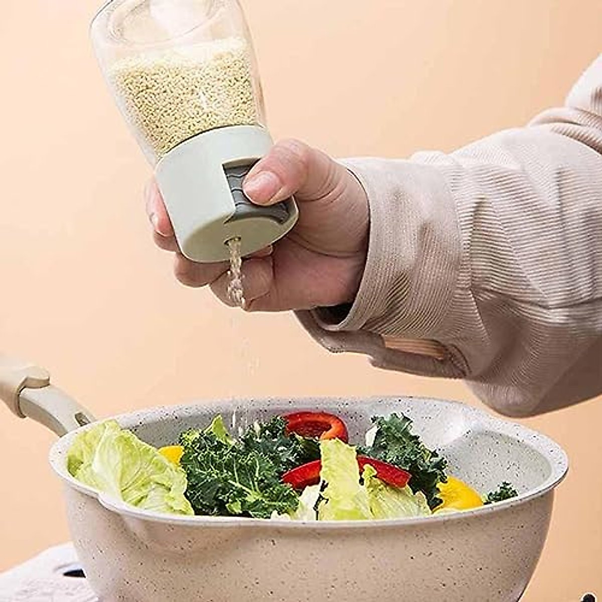 Moisture Proof Salt And Pepper Shakers Precise Quantitative Push Type,Quantitative Seasoning Bottle,Precise Quantitative Push Type (2Pcs-A)