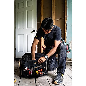 Custom Leathercraft1539 Multi-Compartment 50 Pocket Tool Bag