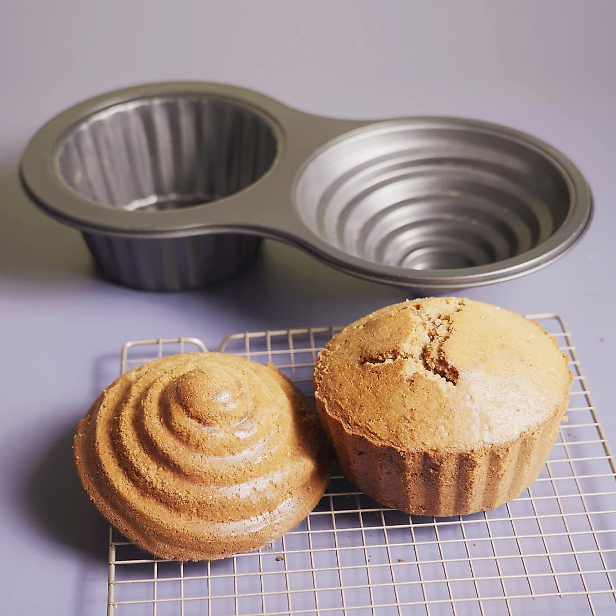 HOMOW 3D Giant Cupcake Pan, Non-Stick Carbon Steel Jumbo Cupcake Pans, Large Cupcake Mold NS8-001 (15.35" x 8.07" x 3.23")