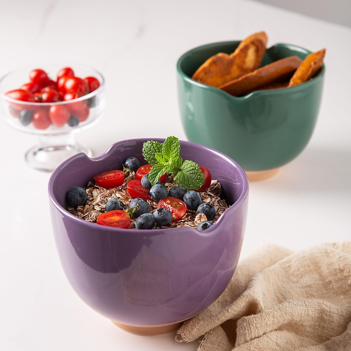 GBHOME Ceramic Ramen Bowls with Chopsticks, Cute Japanese Ramen Bowls Set of 2 for Ramen,Soup,Pho,Noodles, House-warming Wedding Birthday Gift, Microwave & Dishwasher Safe, 20 Ounces