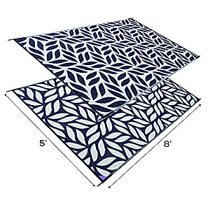 Stylish Camping 255081 5-feet by 8-feet Reversible Mat, Plastic Straw Rug, Large Floor Mat for Outdoors, RV, Patio, Backyard, Picnic, Beach, Camping - Leaf Mat (Black/Beige)