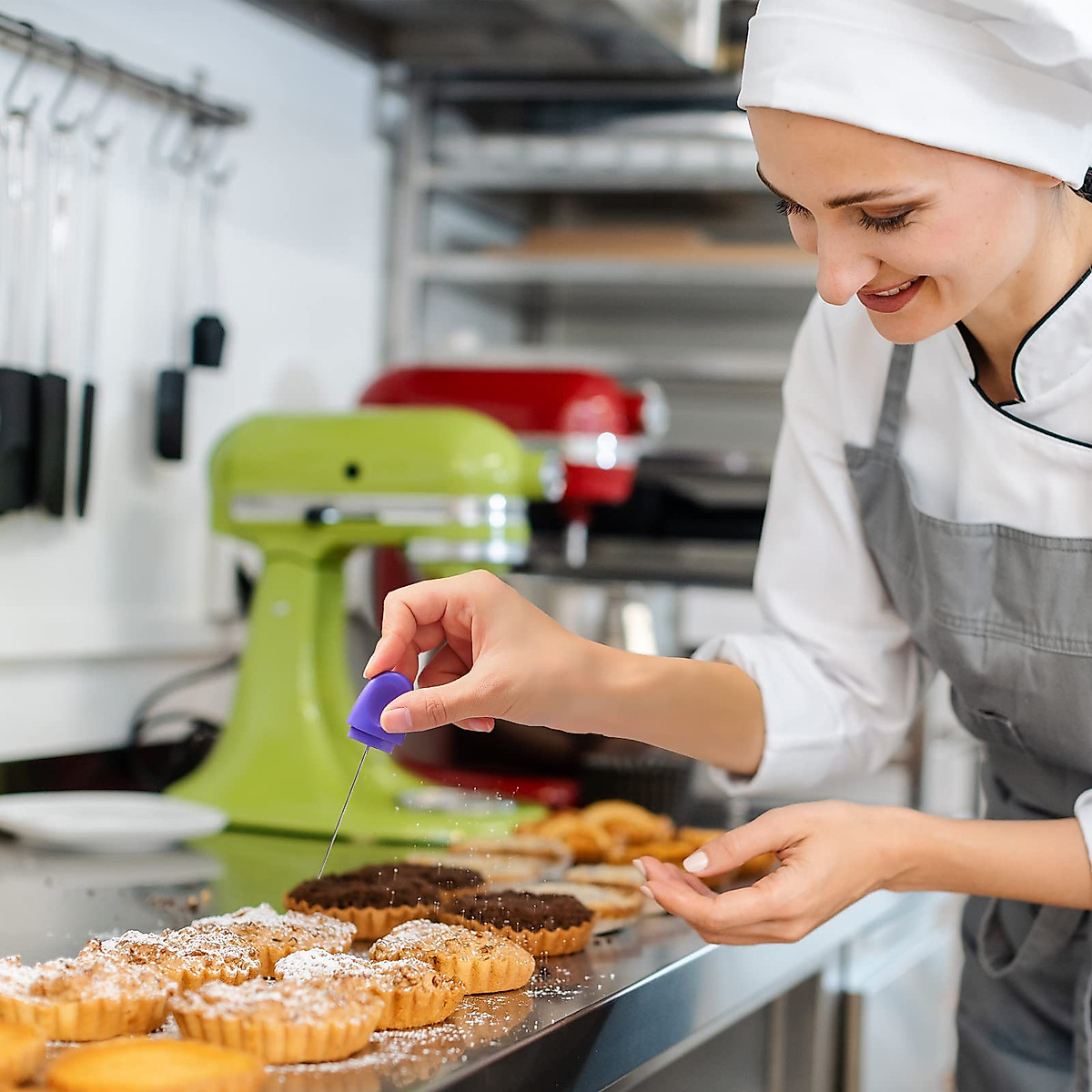 Cake Tester 4 Pieces Stainless Steel Baking Tester with Cover Reusable Metal Cake Tester Mini Cupcake Tester Baking Cake Tester Needle Sticks for Bread Pastry Biscuit Muffin Cookie Baking Tools