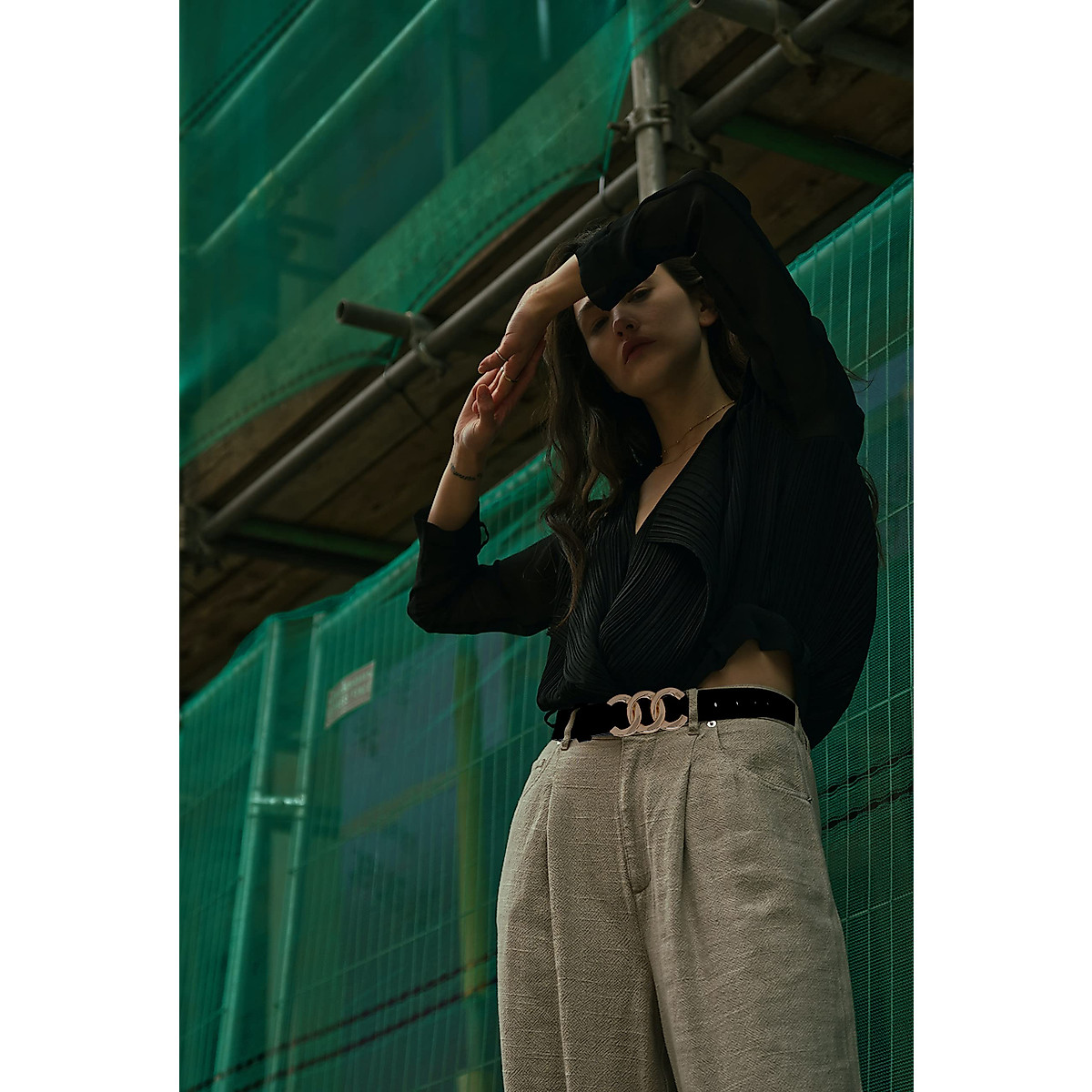 Pettata Women Belt for Jeans Dress Cinch Waist Belt for Ladies Black Faux Leather Belt with Gold Buckle