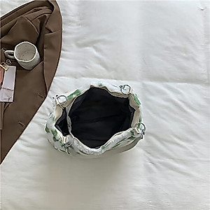 CLBDBAG Plush Women Shoulder Bags Plush Tote Bag Chain Lovely Heart Soft Ladies Handbags Fashion Large Capacity Crossbody Bag for Female Shopping