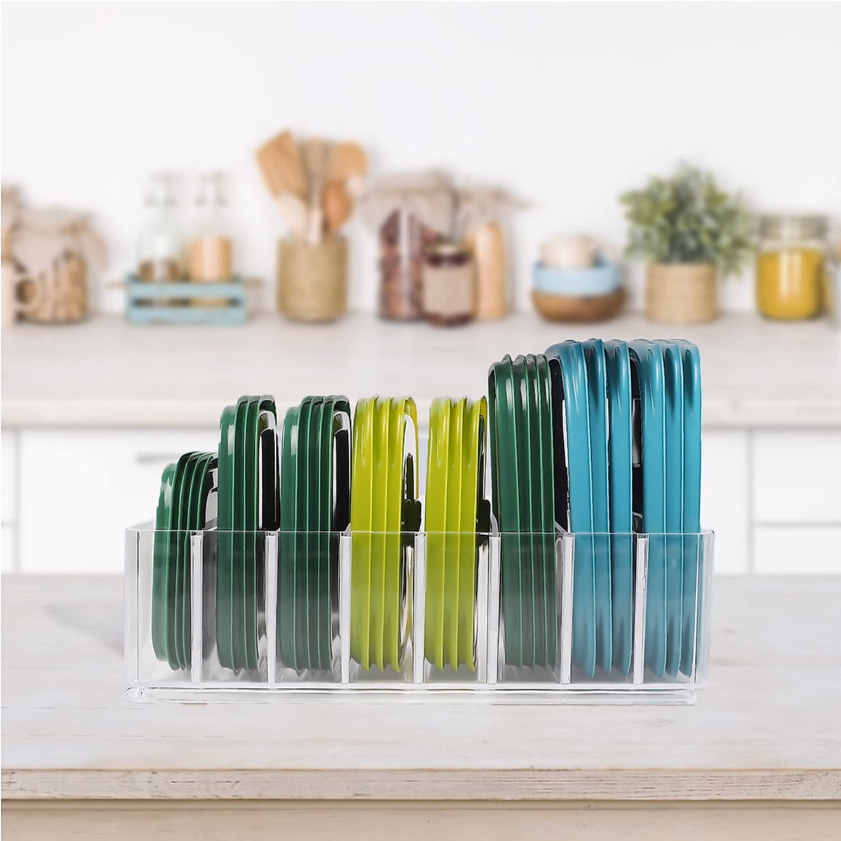 Bawuie Lid Organizer for Food Storage Container, Plastic Lid Holder with 7 Adjustable Dividers for Kitchen Pantry Cabinet and Drawer, Countertop Cupboard Lid Organization, Medium, Clear