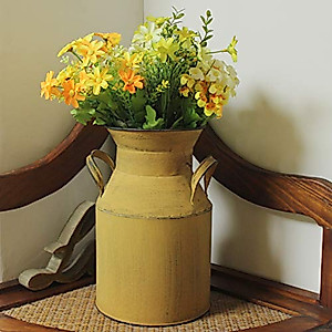 CVHOMEDECO. Galvanized Metal Milk Can, Old Rustic Primitives Jug Vase for Home and Garden Décor. Rusty