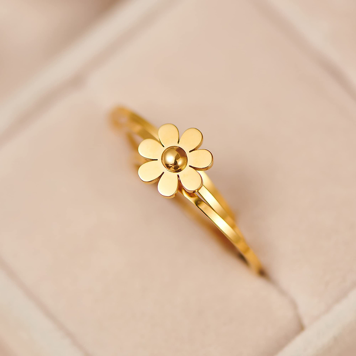 AHSIWC 3pcs 18k Gold Plated Birth Flower Daisy Ring/Stainless Steel Handmade Ring For Woman/Stackable Gold Mother's Ring For Present Gift