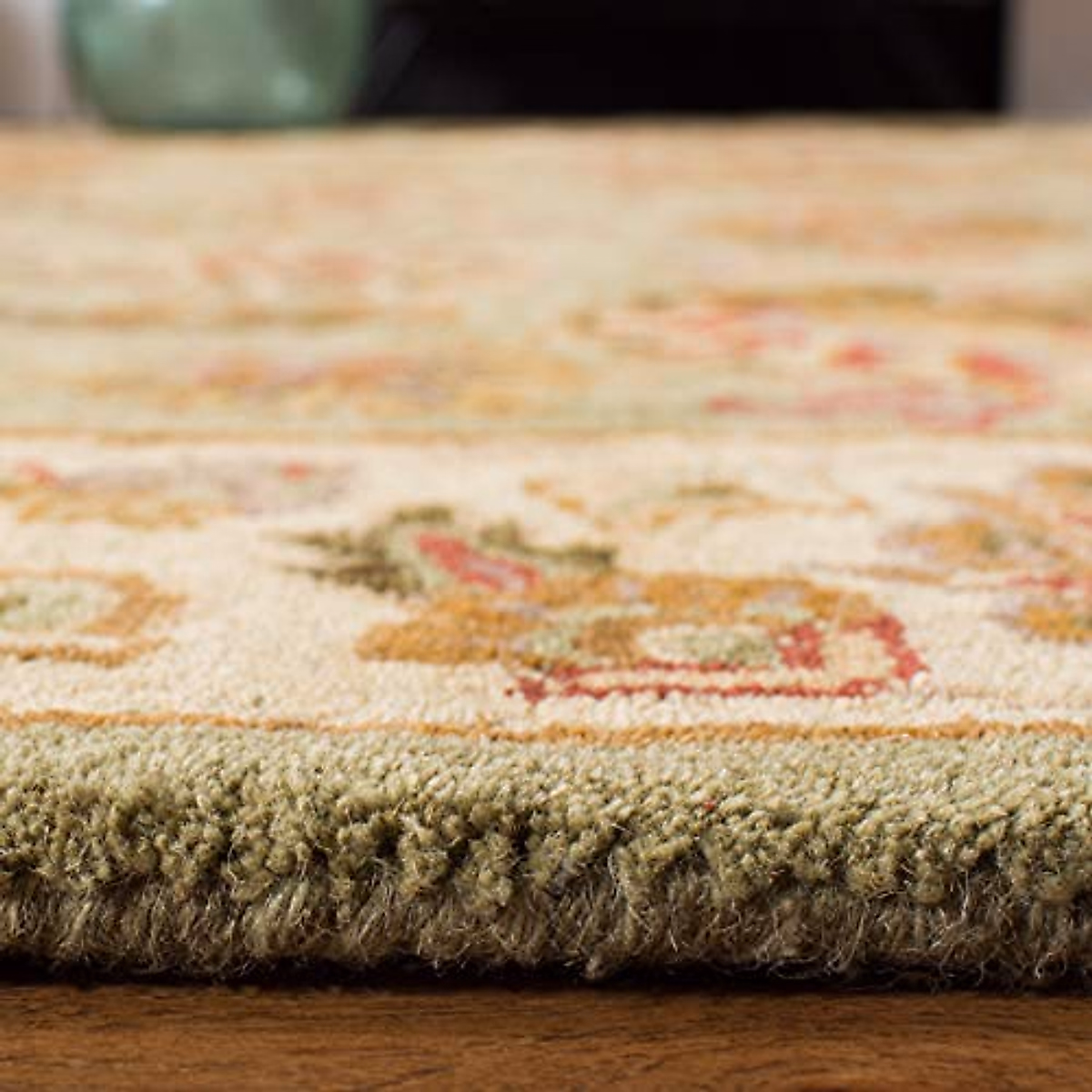 SAFAVIEH Heritage Collection 9'6" x 13'6" Green / Gold HG343A Handmade Traditional Oriental Premium Wool Area Rug