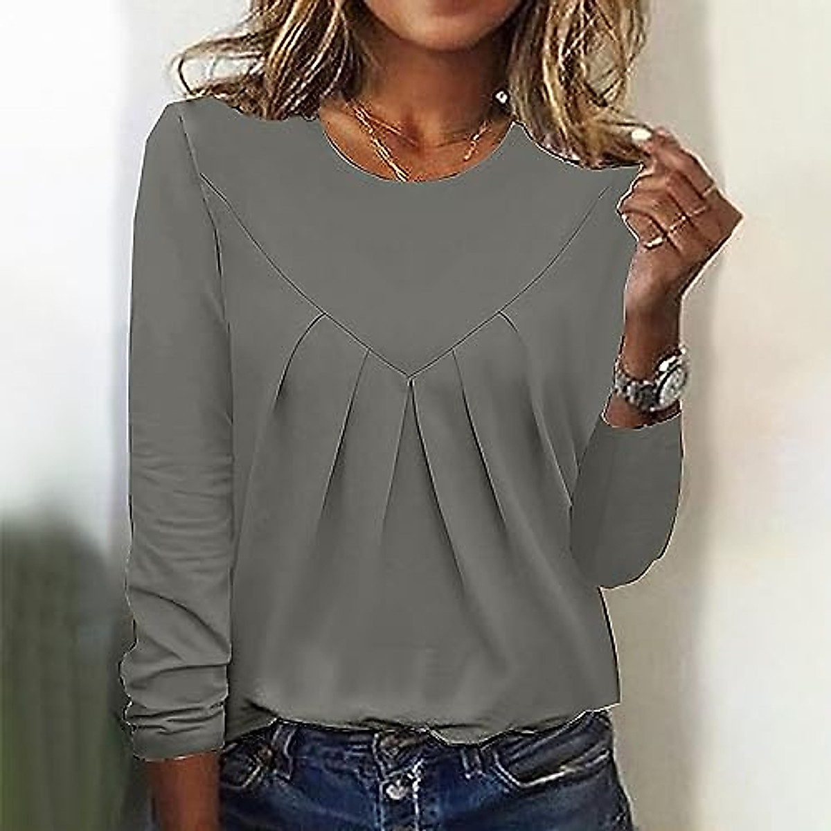 Womens Workout Tops Trendy 2023 Round Neck Ruched Slim fit Shirts Solid Color Long Sleeve Casual Basic Tee