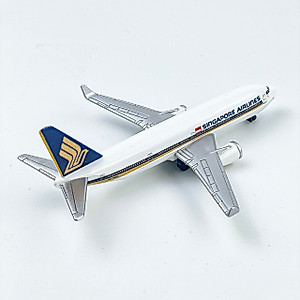AVIAMUSE Singapore Airplane Model, Single Plane Die-cast Model Airplanes Planes Aircraft Suitable for Collection & Christmas, Birthday Gifts