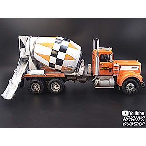 Round 2 Unknown AMT Kenworth/Challenge Transit Cement Mixer 1:25 Scale Model Kit (AMT1215)