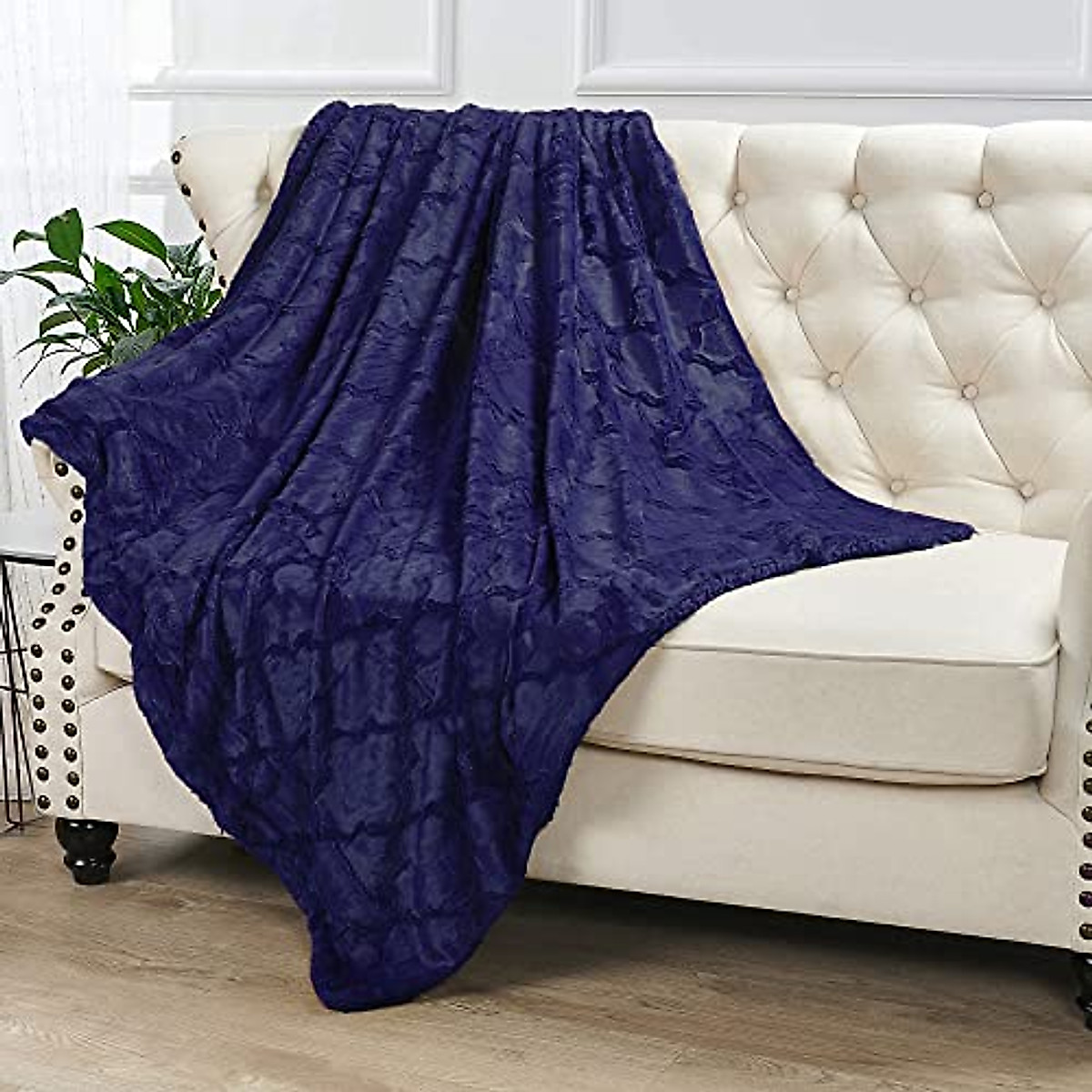 Home Soft Things Brushed Faux Fur Ashley Throw with Sherpa Backing, 60'' x 80'', Navy Blue Soft Fluffy Lightweight Luxury Throw for All Seasons Home Décor