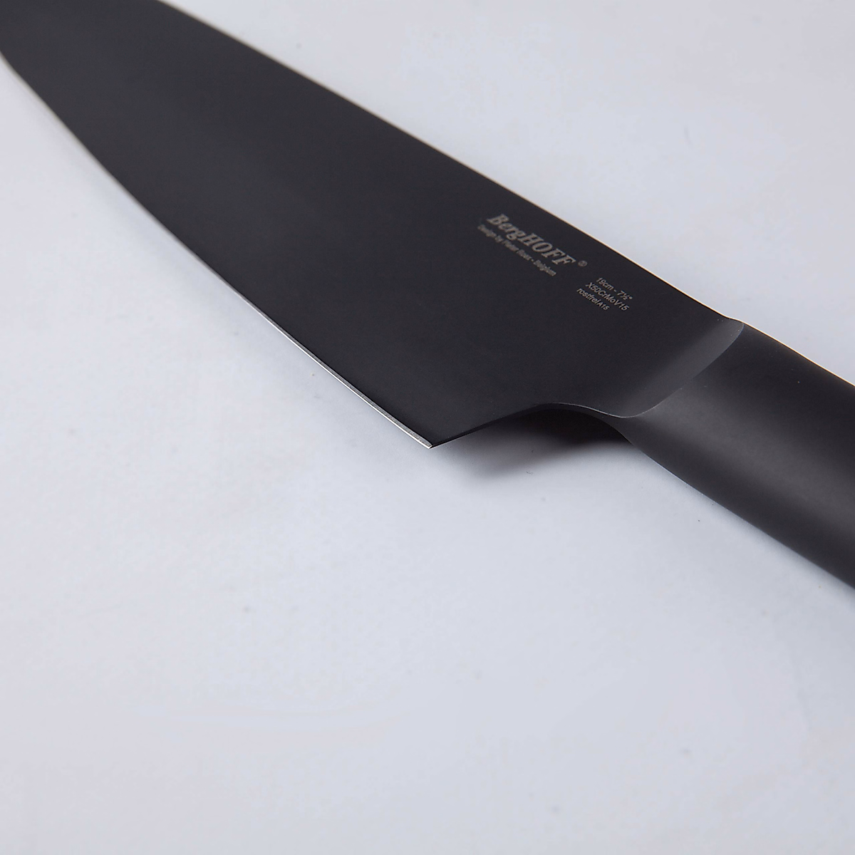 BergHOFF Ron Titanium Ceramic Coated Non-Stick Chef's Knife, Steel, Black, 7 x 3 x 35.5 cm