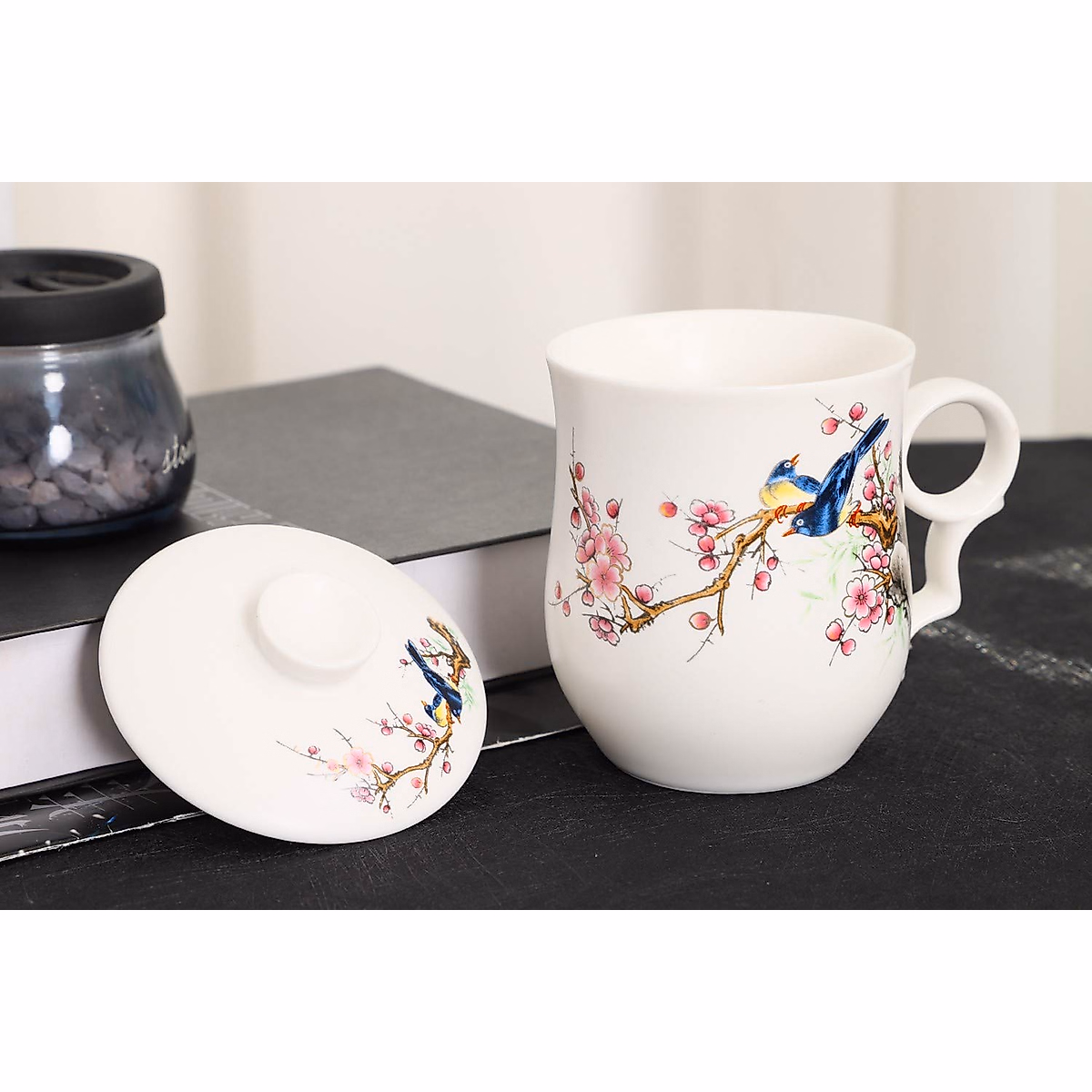 CYXChenyu Ceramic Tea Mug with Lid, Anti-scalding Handle Design Ceramic Coffee Mug or Tea Cup Milk Tea Drink Porcelain Cup, Great for Tea Lover Gift (Magpie)
