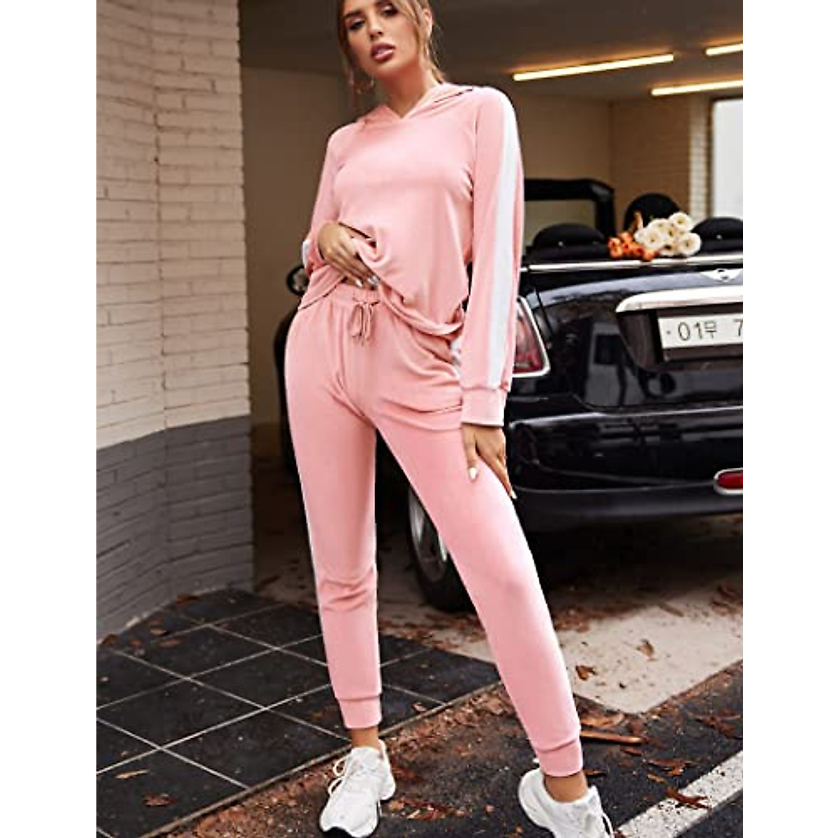 HOTOUCH Sweatsuits Set Womens 2 Piece Sweatshirt & Sweatpants Velour Hoodie Tracksuits Sportswear with Pocket,Stripe Pink, XL