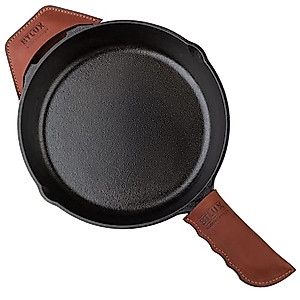 BTLUX Cast Iron Handle Cover, Set of 2 - Extra Thick Leather Heat Resistant Handle Holder for Cast Iron Skillets, Pans - 𝐌𝐚𝐝𝐞 𝐢𝐧 𝐆𝐞𝐨𝐫𝐠𝐢𝐚