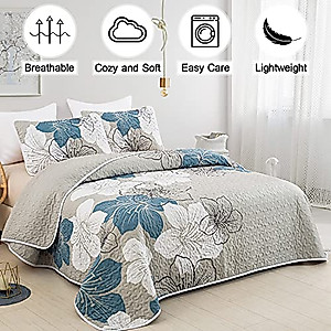 DJY 3 Pieces Quilt Set California King Blue Floral Pattern Quilt Coverlet Elegant Boho Bedspread with 2 Pillow Shams Lightweight Floral Summer Bedding Quilt for Adults Teens 106"x96"