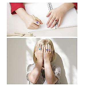 Hifot 12 pcs Girls Crystal Adjustable Rings, Princess Jewelry Finger Rings with Heart Shape Box, Girl Pretend Play and Dress up Rings for Children Kids Little Girls - Random