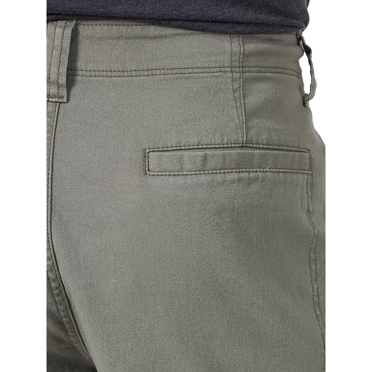 Wrangler Authentics Men's Classic Cargo Stretch Short, Dusty Olive, 33