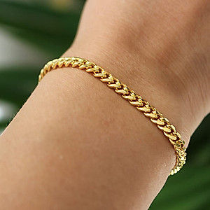 VIROMY Dainty Gold Chain Bracelets for Women 18K Gold Filled Simple Cuban Link Chain Curb Link Chain Paper Clip Toggle Bracelet for Women Jewelry Gifts