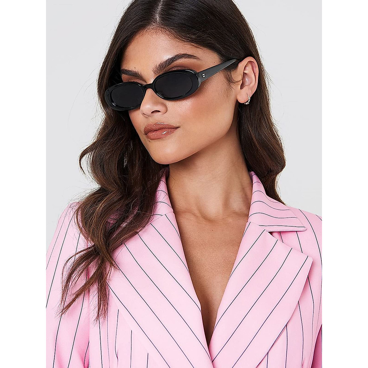 AIEYEZO Retro Oval Sunglasses for Women Fashion Small Oval Frame Sun Glasses 90s Vintage Style Shades (Black + Leopard/Green)