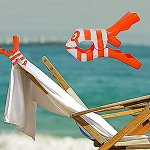 bluesa 2PCS Clown Fish Beach Towel Holders for Beach Chairs, Beach Towel Clips for Pool Chairs, Beach Clips for Towels and Chairs, Clothes Clips for Hanging Clothes, Windproof Towel Pin, Chip Pegs