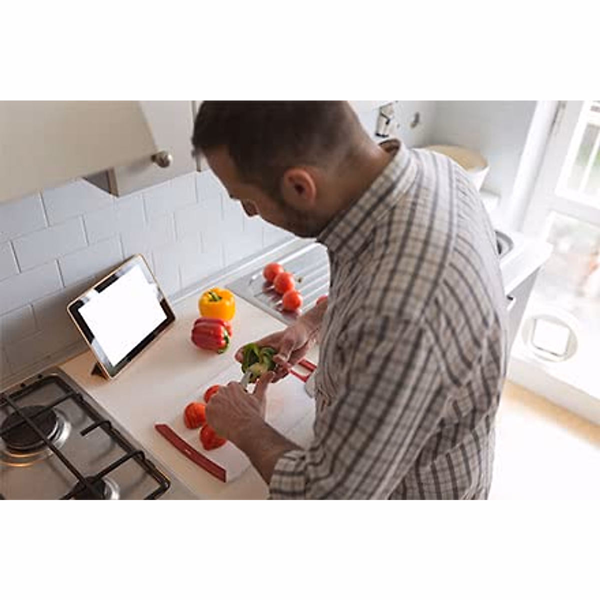 Linksys WiFi Extender, WiFi 5 Range Booster, Dual-Band Booster, Repeater, 6,500 Sq. ft Coverage, Speeds up to (AC1200) 1.2Gbps - RE6350