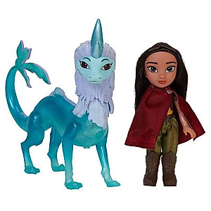 Disney Raya and The Last Dragon 6-Inch Petite Raya Doll and Feature Sisu Dragon Figure Gift Set