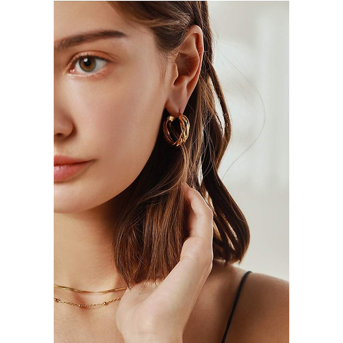 NewZenro Chunky Twist Knot Love 5mm Thick Fashion 14K Gold Plated Huggy Rope Small Hoop Earrings for Women Sensitive Ear Dainty Click Top Huggie Hoops Hypoallergenic Fashion Trendy Jewelry Gifts 23mm