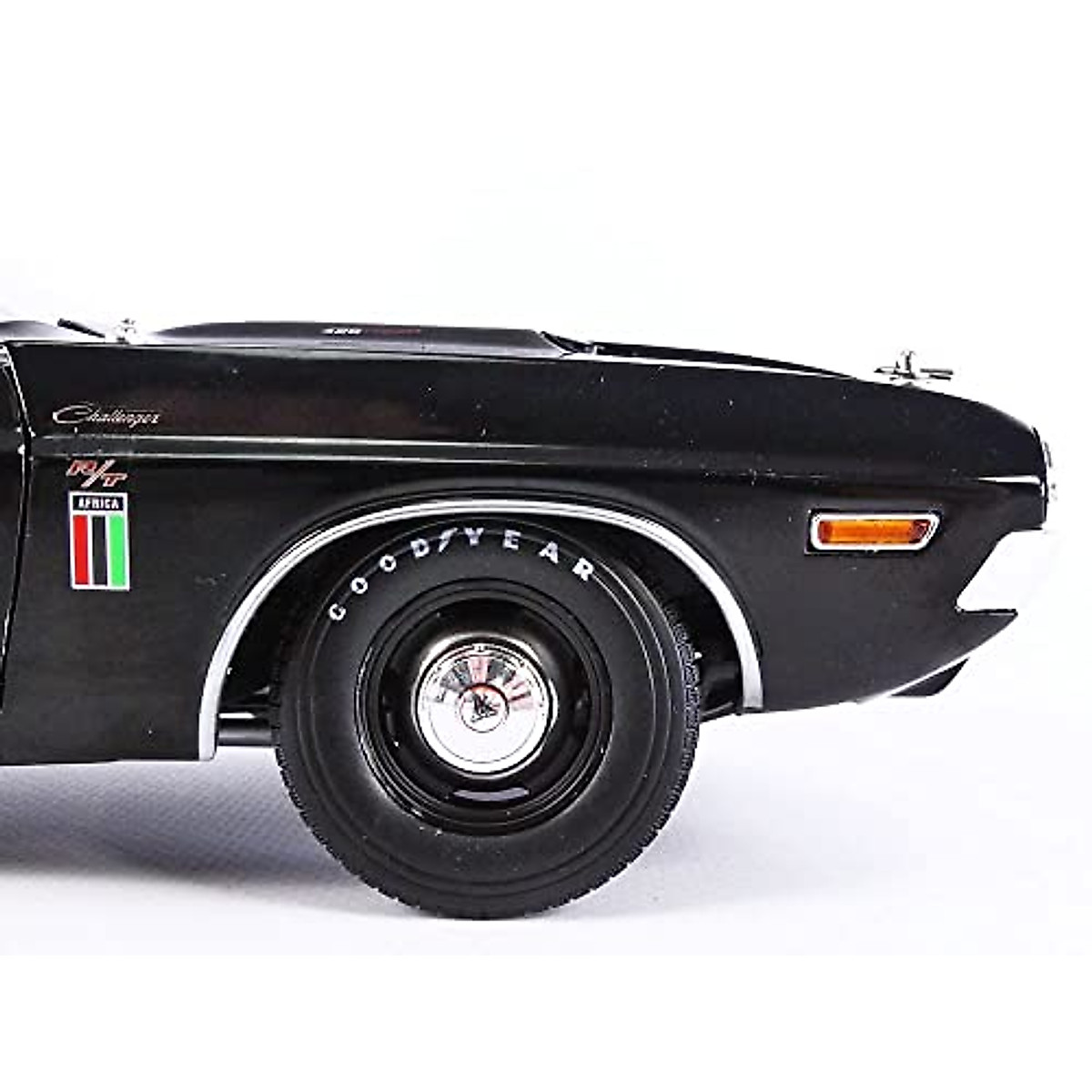 1970 Challenger R/T 426 HEMI The Black Ghost Black with White Tail Stripe 1/18 Diecast Model Car by Greenlight 13614