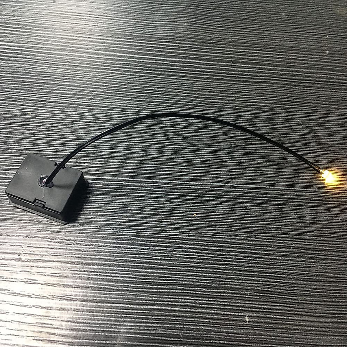 iayokocc 2 Pack Solar Light Replacement Top Parts for Outdoor Hanging Lanterns, Solar Panel Lantern Lid Battery Box Led Lights Bulb Accessories for Garden Patio Walkway Yard