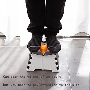 Potty Training Seat for Toddlers/Baby Foldable Toilet Child Travel Potty in Car Camping Potty Chair Seat with 30 Pcs Travel Bag, Toddler Potty Chair for Travel Home Car Camping