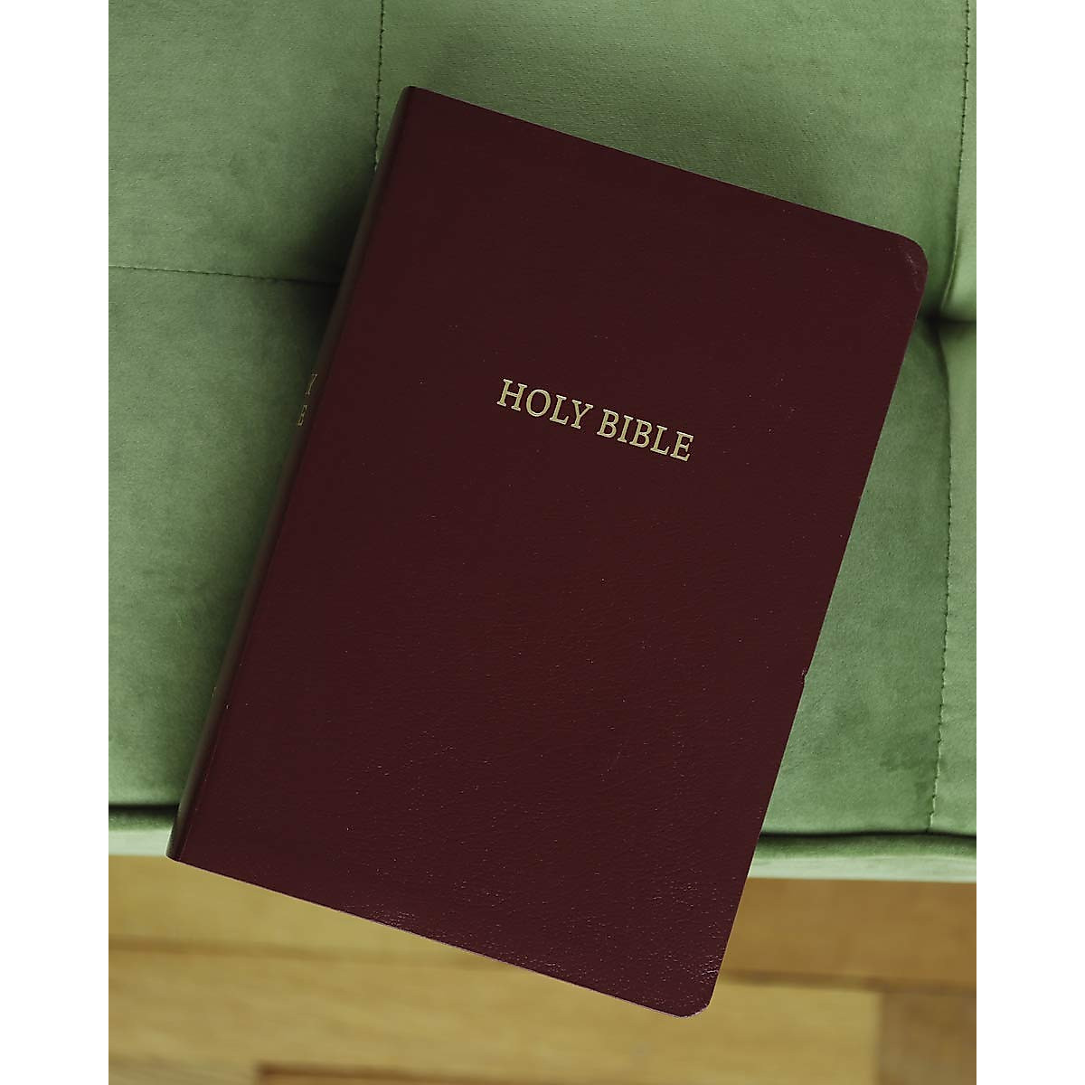NIV, Reference Bible, Giant Print, Leather-Look, Burgundy, Red Letter, Comfort Print